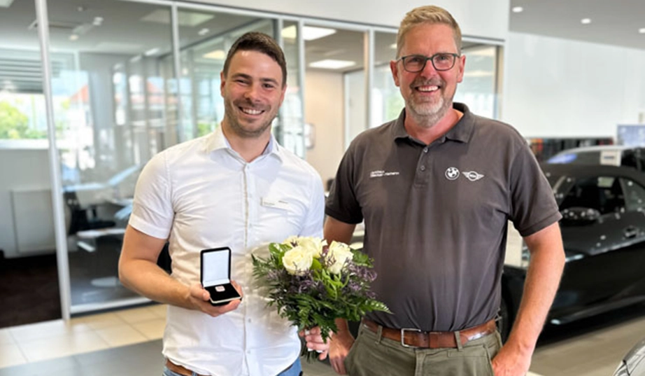 Lemgo: 10-jähriges Dienstjubiläum Kevin Schäfer